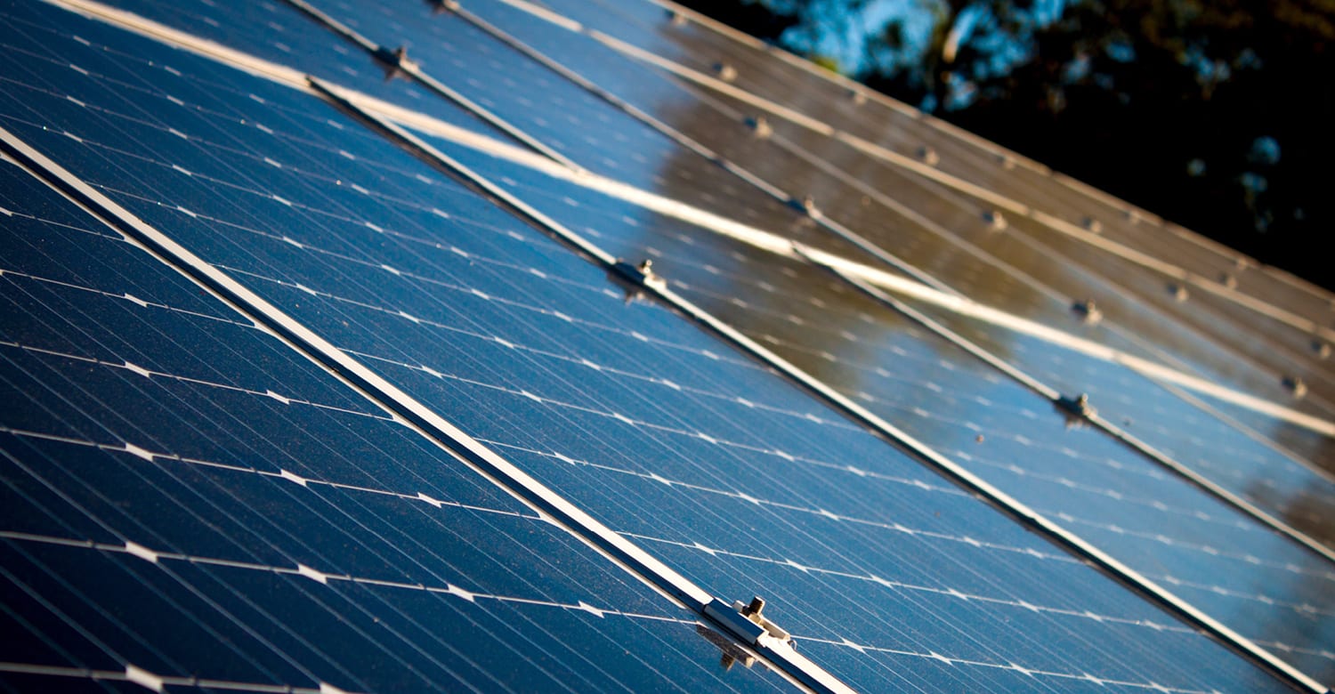 Solar power buying vs leasing: Which is better - Freedom Forever